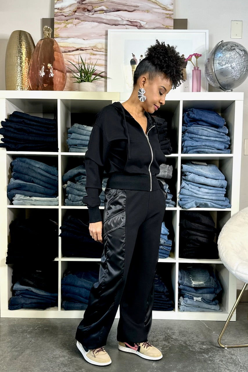 Chic Sets – pinkskyboutique.com