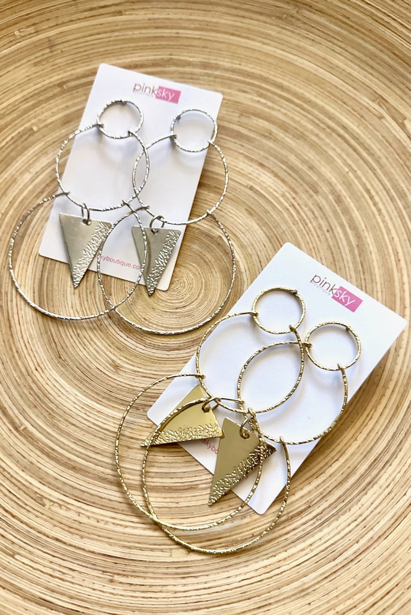 Graduated Wire Circle with Dangle Triangle – pinkskyboutique.com